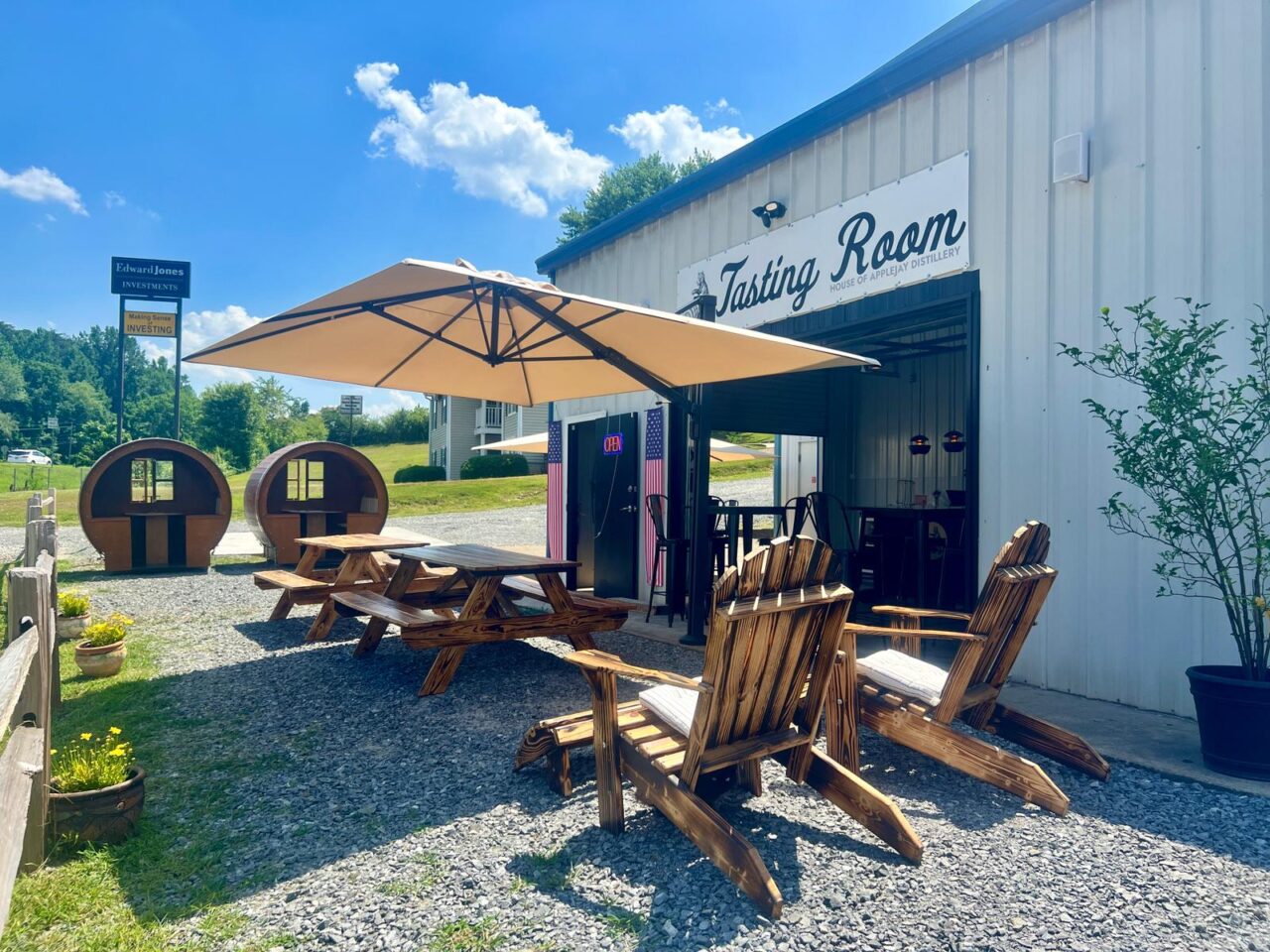 ABOUT US | House of Applejay | Fine Spirits & Likör Distillery